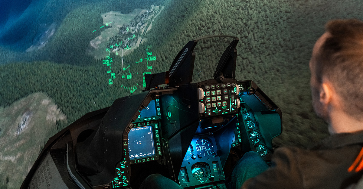 F-16 SIM EXPERIENCE – En unik og personlig oplevelse i Aalborg Lufthavn